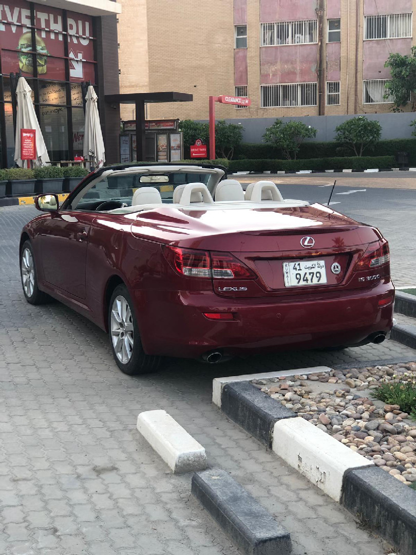 Motorgy | Lexus؜ IS300c؜ 2010