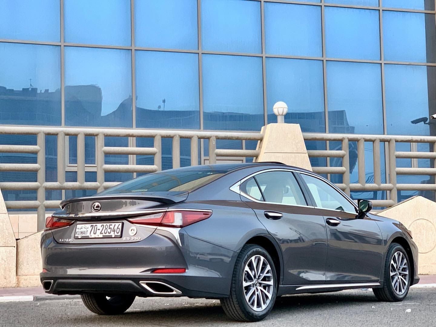 موتورجي | لكزس؜ ES350؜ 2023