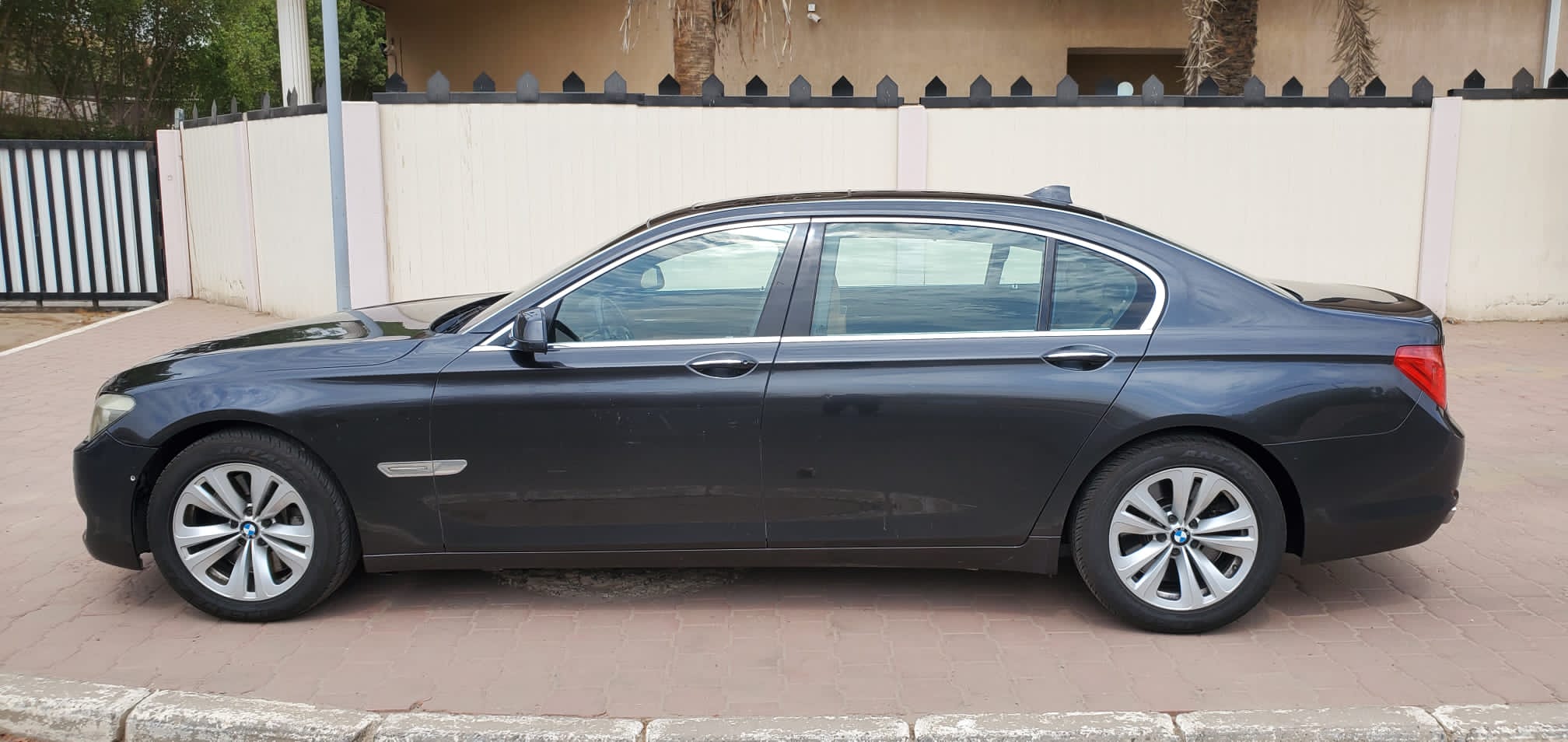 Motorgy | BMW؜ 750Li؜ 2011