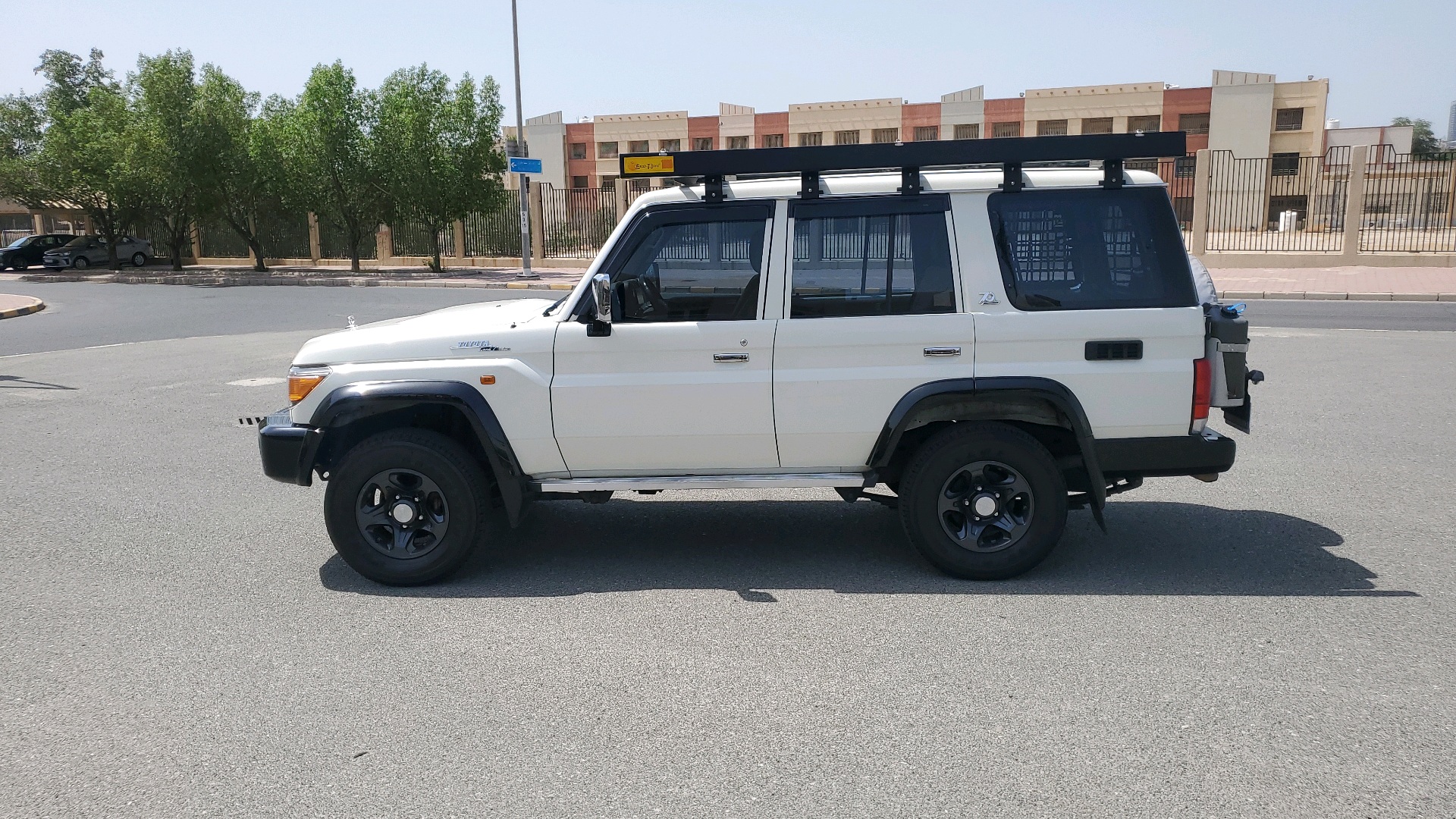 موتورجي | تويوتا؜ لاند-كروزر؜ 2022