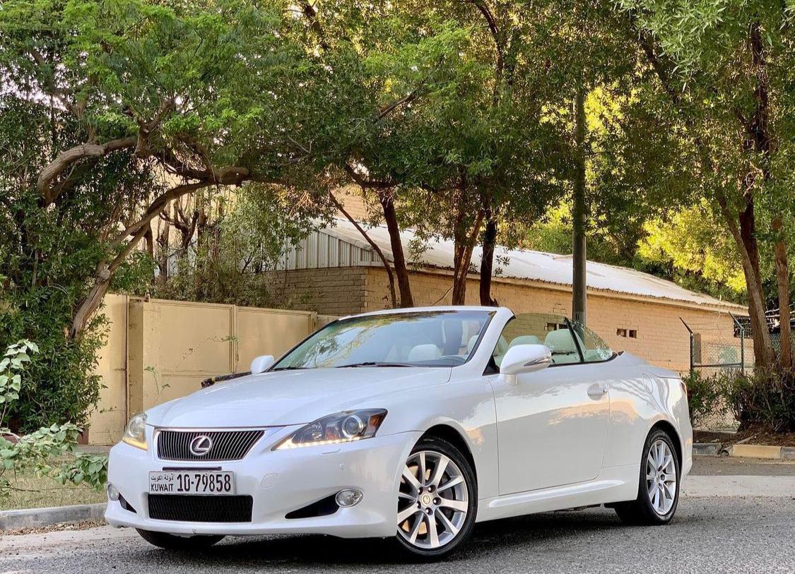 Motorgy | Lexus؜ IS300c؜ 2011