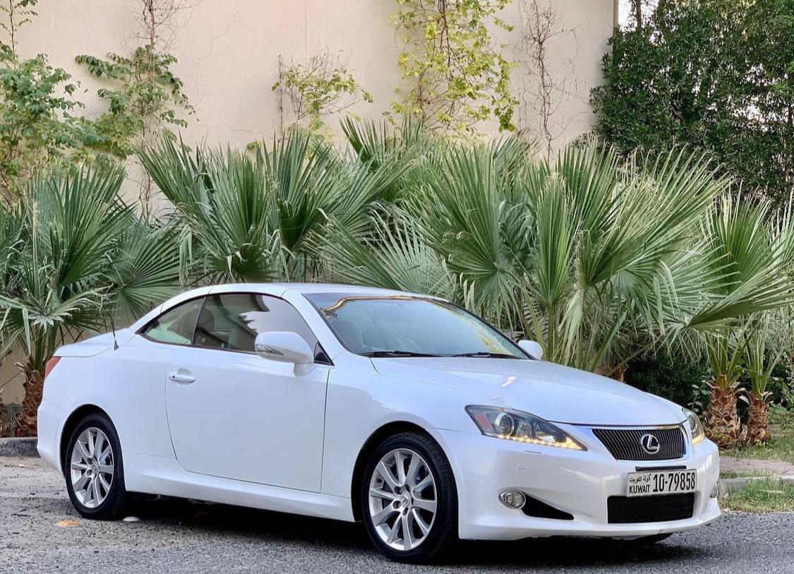 Motorgy | Lexus؜ IS300c؜ 2011